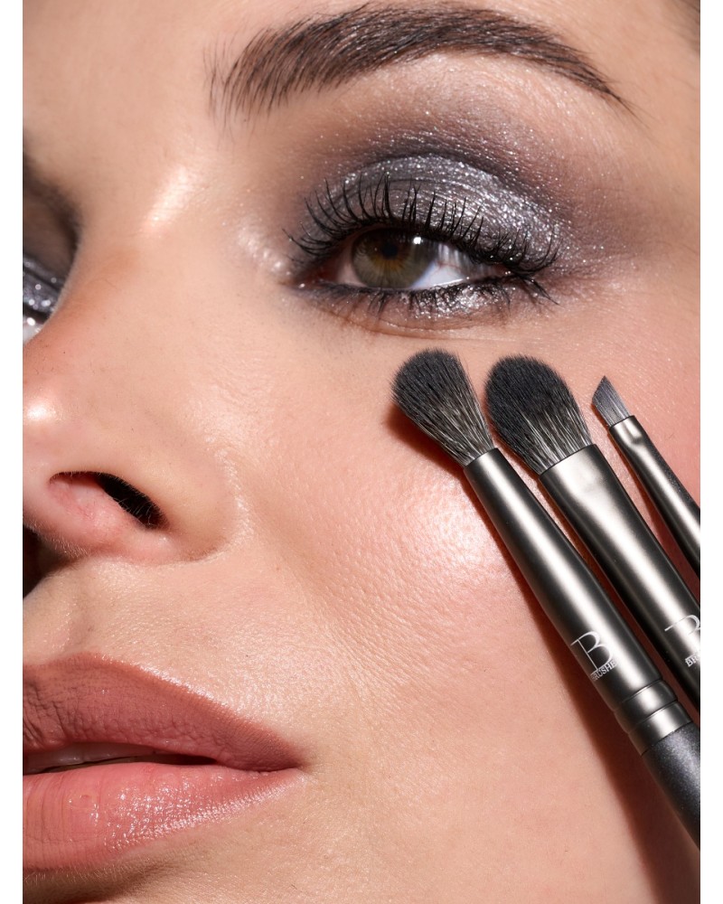 ADV 04 Pincel plano para sombras - IBbrushes x Agustina De Veras